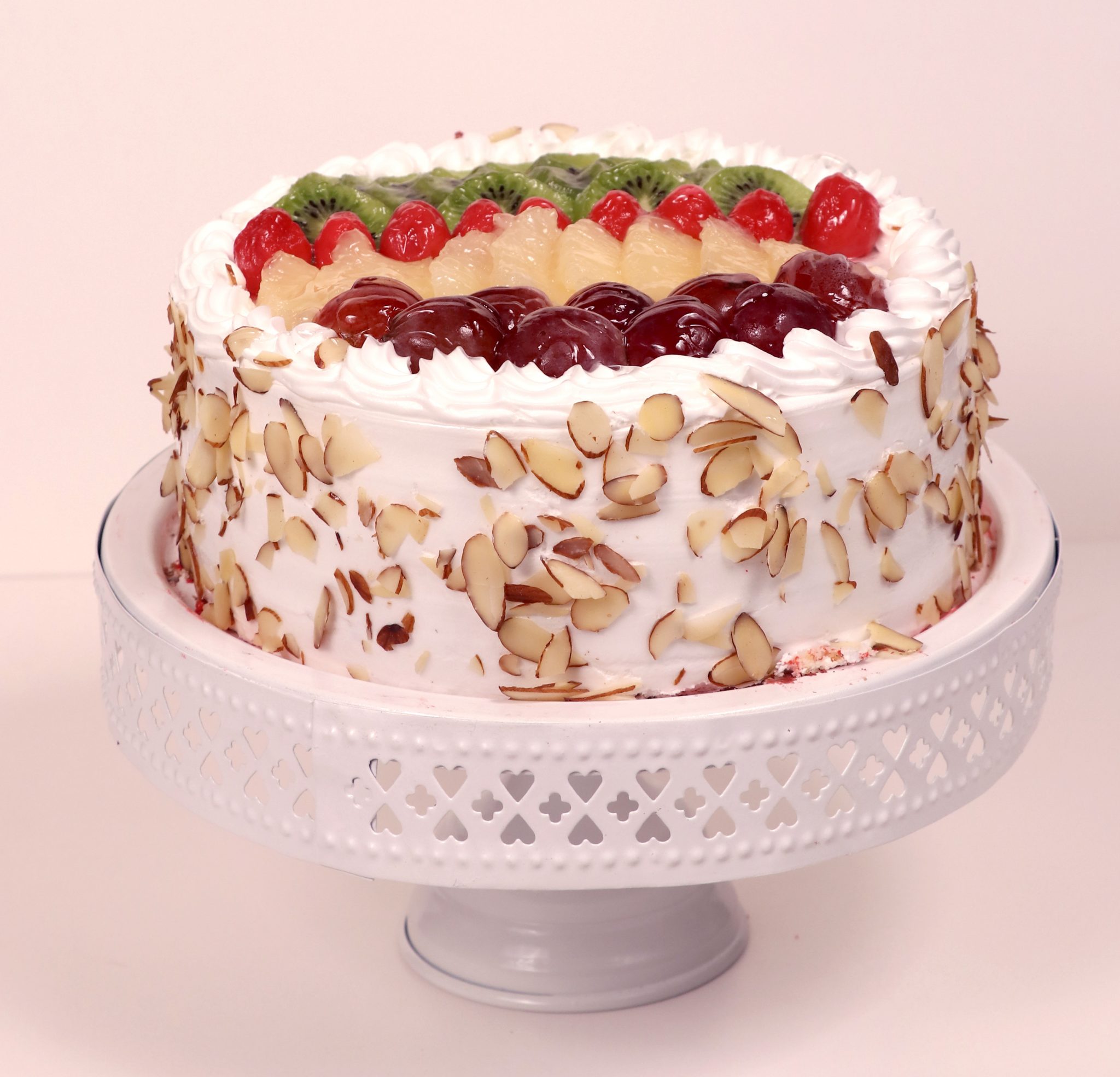 Cake Fresh Fruit – Lovely Bake Studio